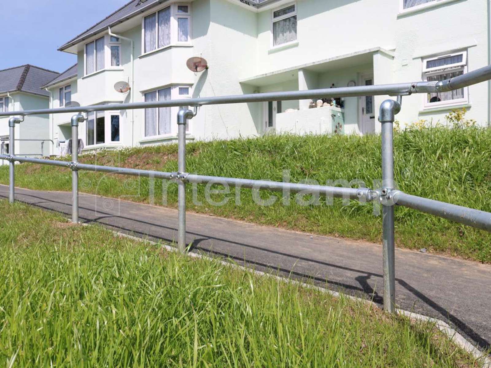 DDA Compliant Handrailing For Pedestrian Access Ramp | Interclamp